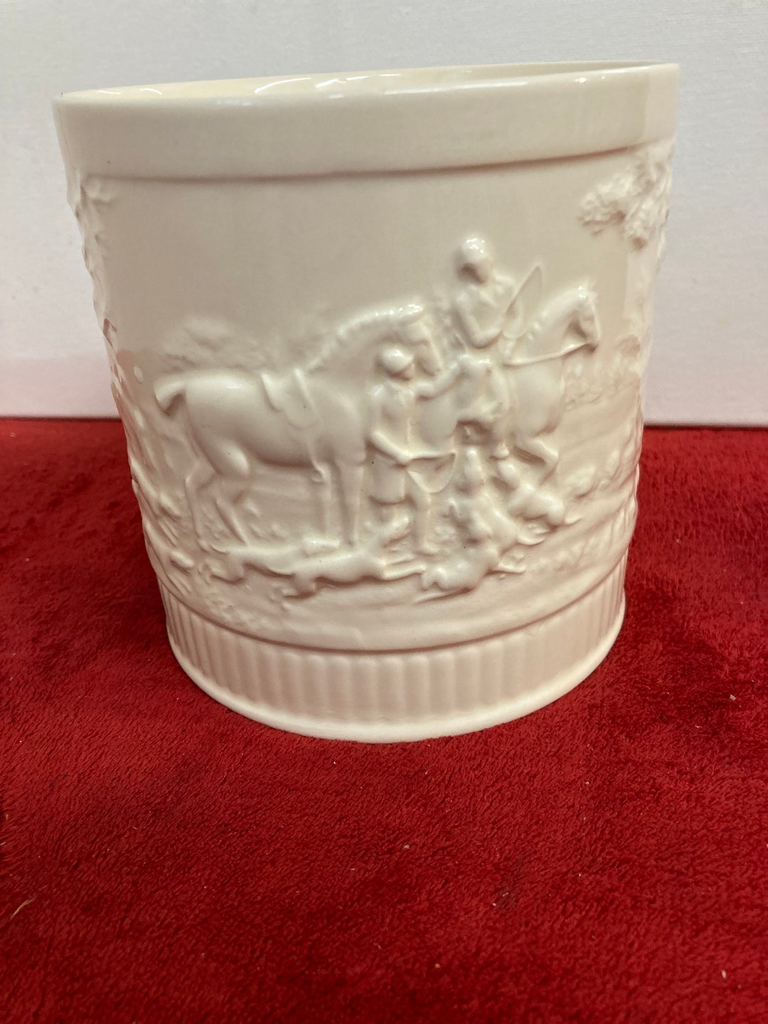 Wedgewood Devonshire Biscuit Barrel Equestrian Themed. No Lid, Extra ...