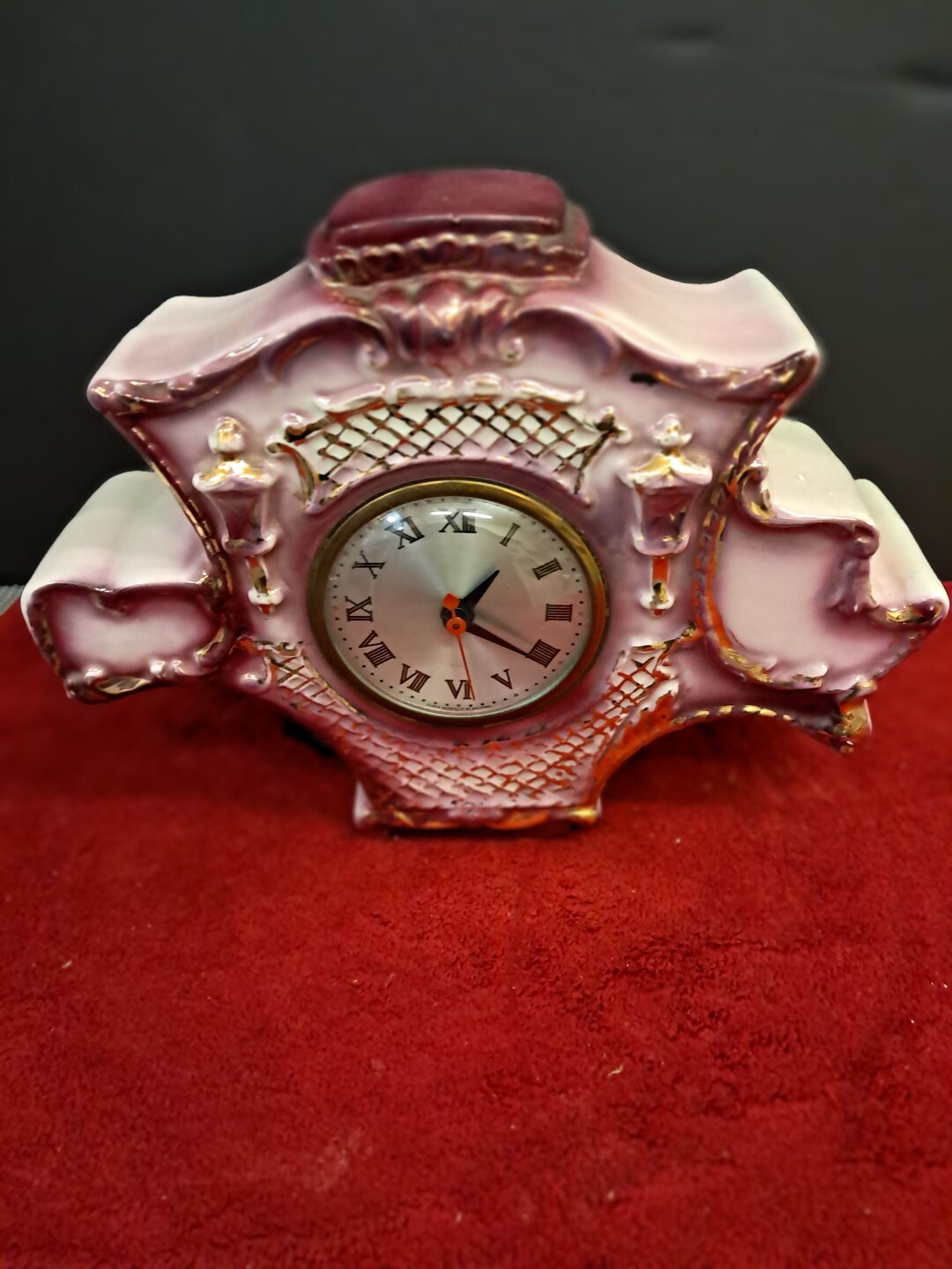 Vintage Oxford Ceramic Clock From Horse Drawn Carriage Stagecoach Pink ...