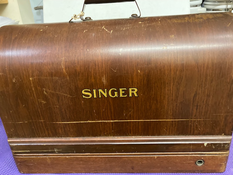 1930's Singer Sewing Machine, Model No : 128-13 - Etsy