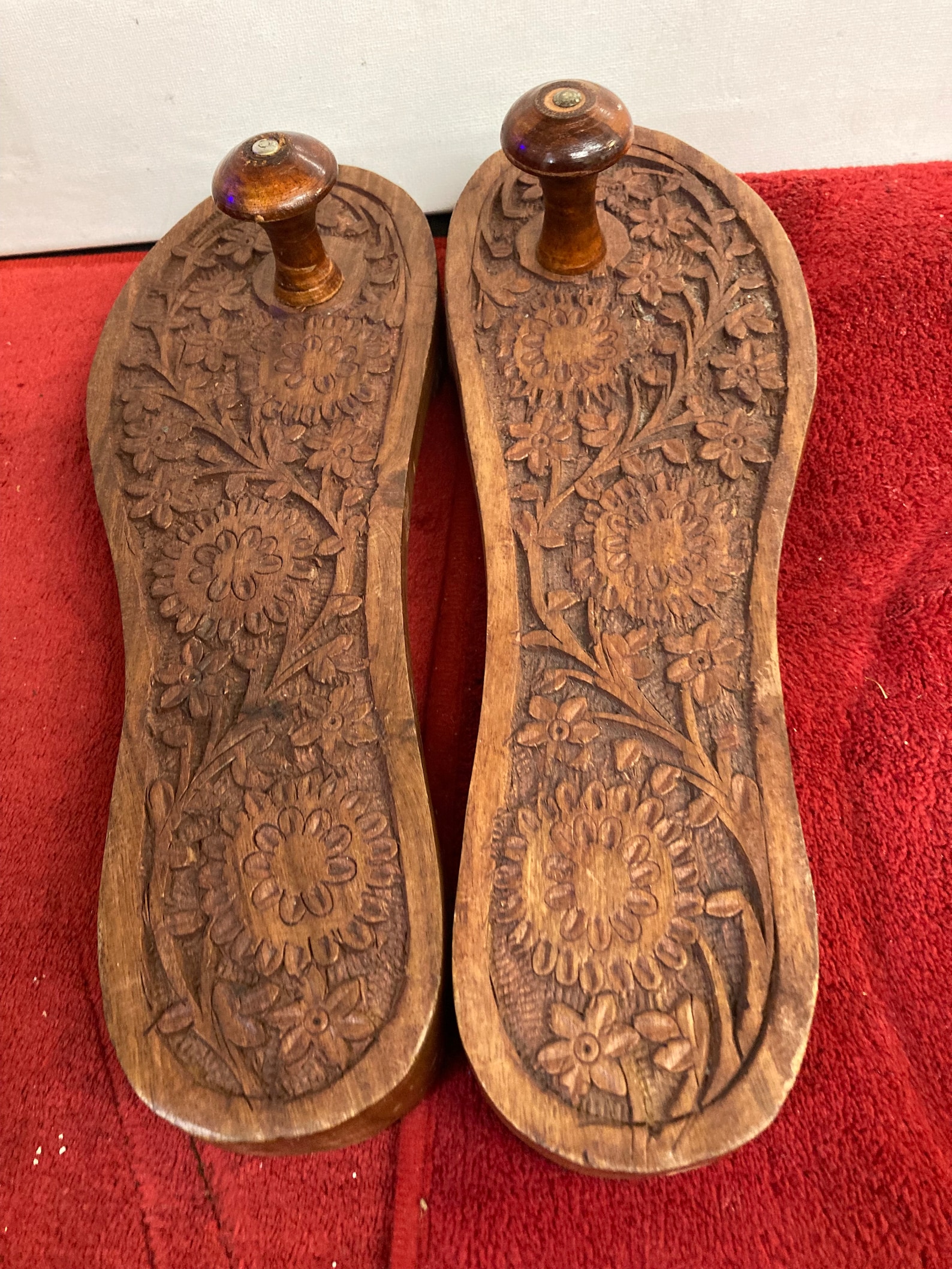 Hand Carved Wooden Khadau , Wooden Sandals Handcrafted Traditional ...
