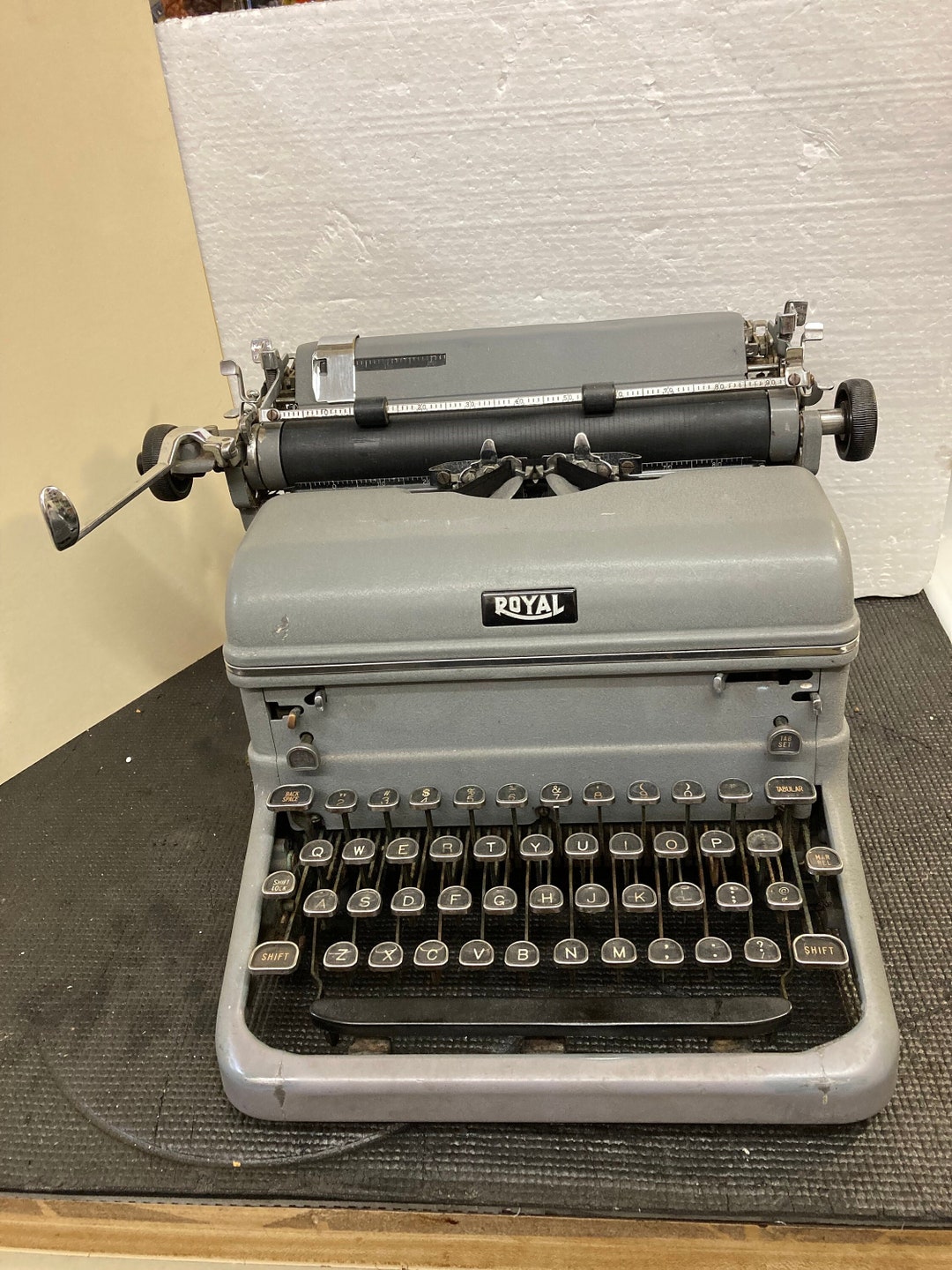 Vintage Royal Standard Desktop Typewriter Model 470. 1940's - Etsy