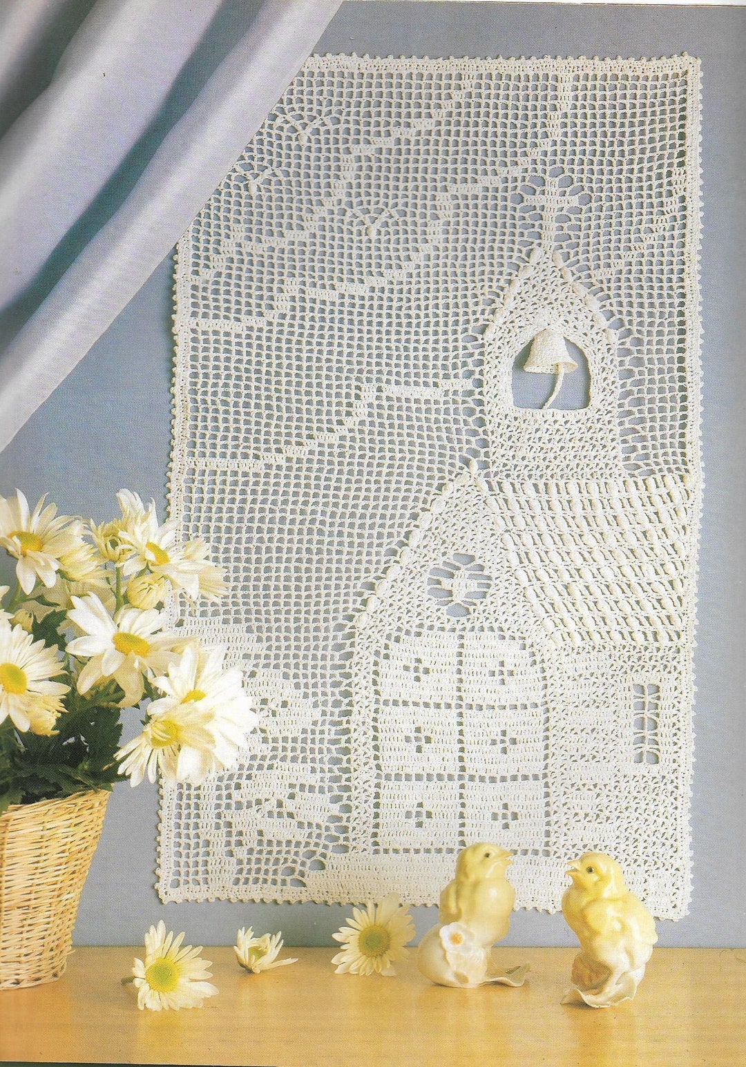 Vintage Crochet Retro Pattern Easter Church Chapel Holiday Craft Themed ...