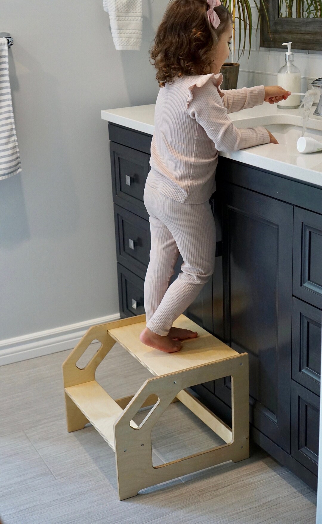 Step Stool, Toddler and Kids Wooden Montessori Helper Stool, Washroom ...