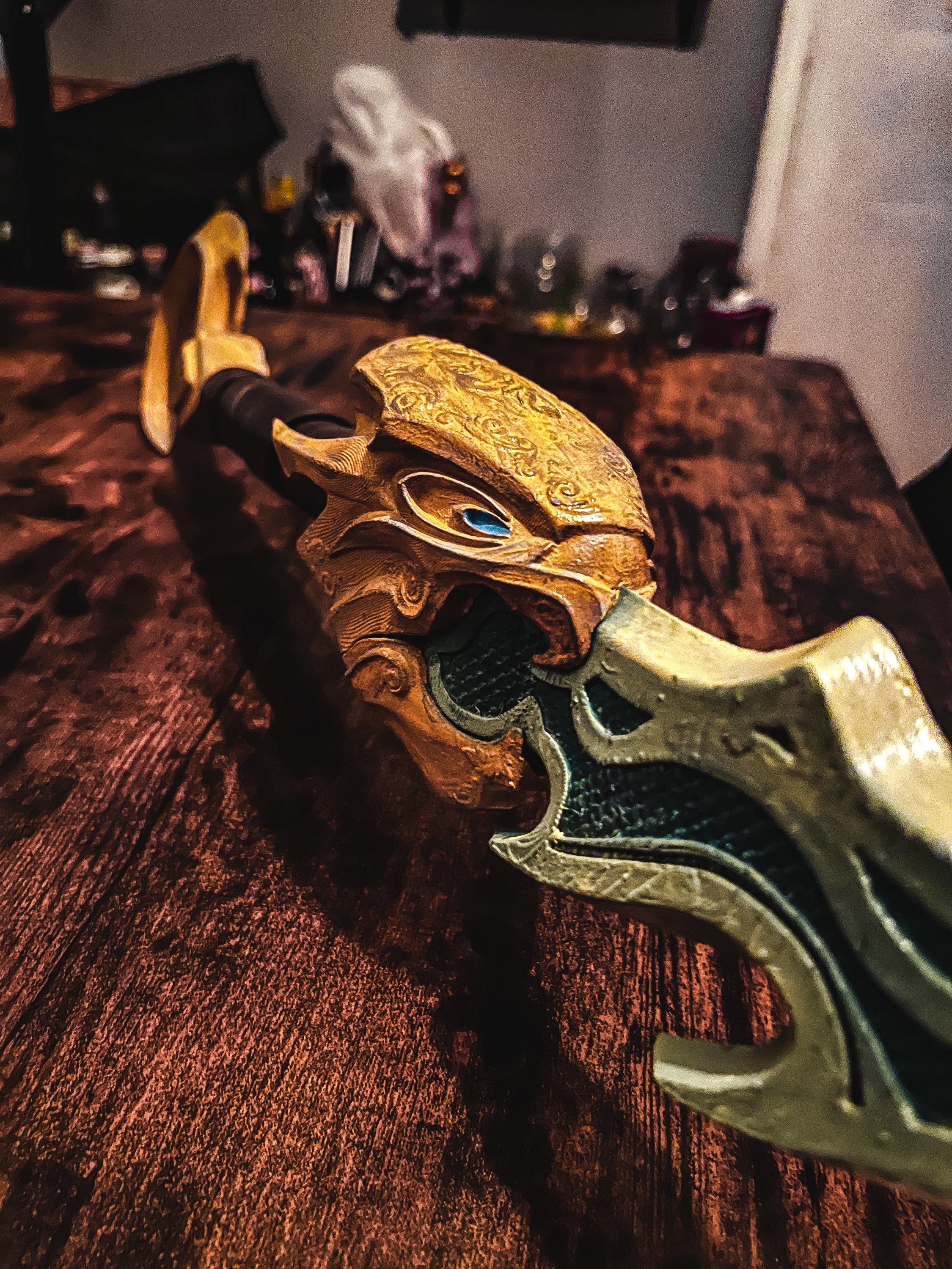 League of Legends: Pyke Dagger Prop - Etsy
