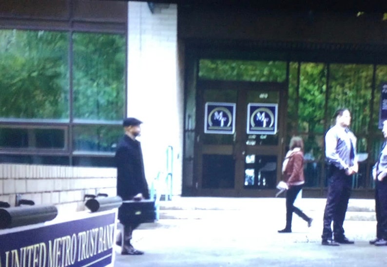 My Mom Robs Banks Mommy's Secret dvd 2016 Charisma Carpenter ULTRA RARE ...