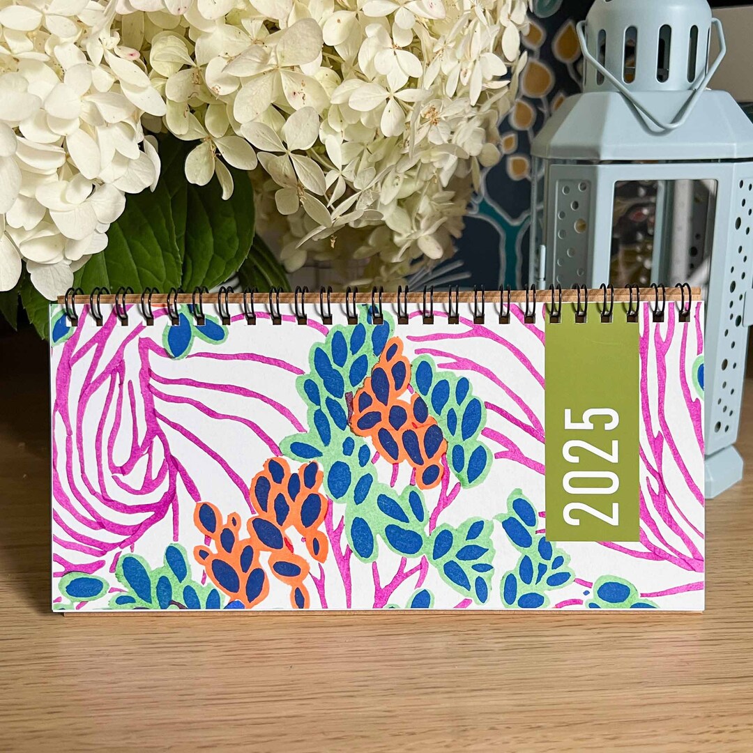 Desk Calendar, Monthly Calendar, Bold Graphic Calendar, Abstract Floral ...