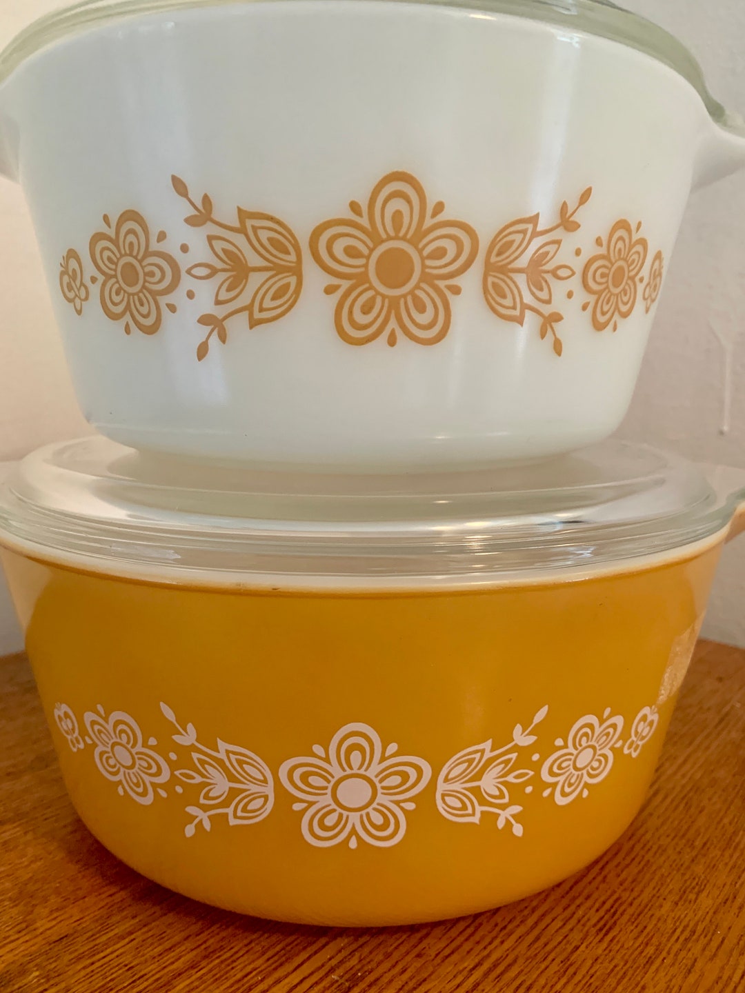 Set of Pyrex Butterfly Gold Casserole Dishes With Lids - Etsy