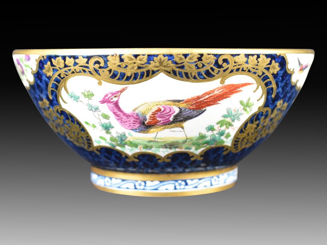 Rare 19th Century Blue Scale Decorative Bowl With Exotic Bird ...