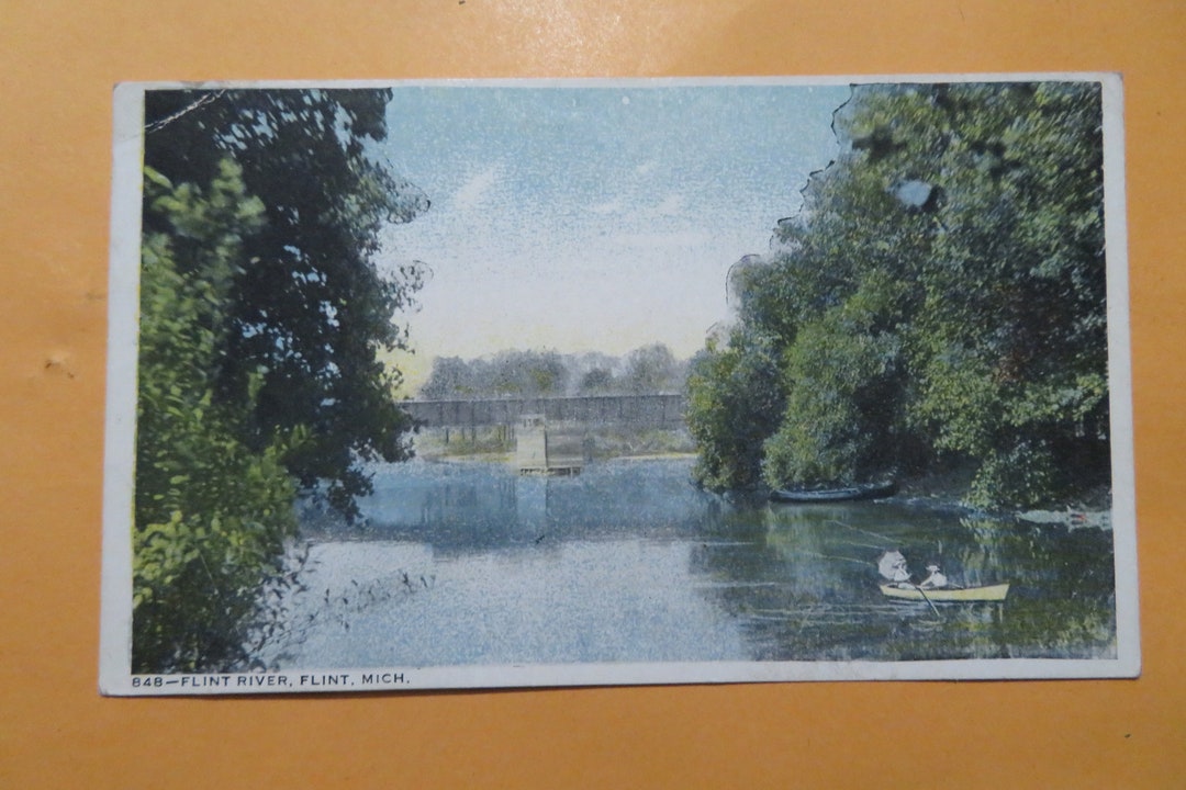 Antique Postcard (1920) Flint River in Flint Michigan / Canoe or ...