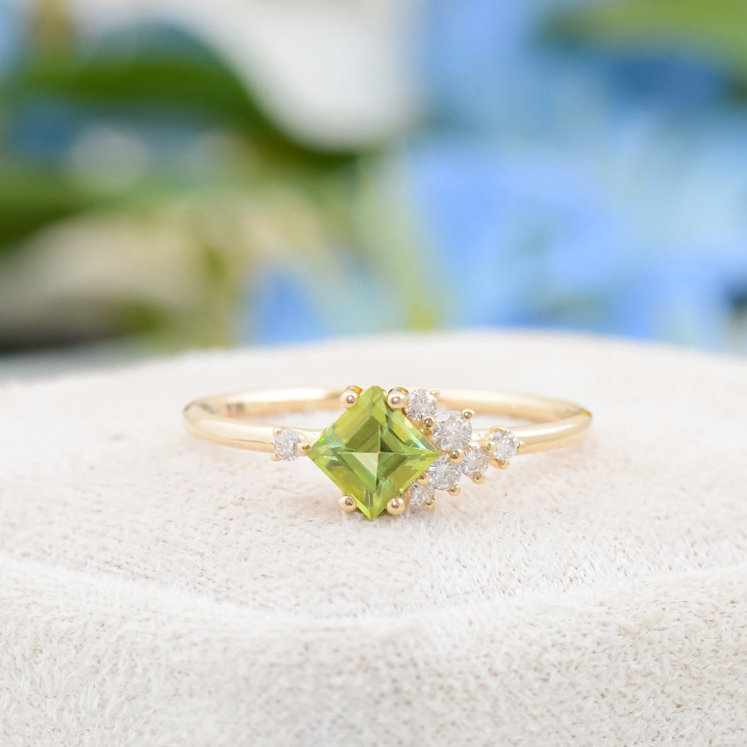 Peridot Engagement Ring Square Cut Green Peridot Solid Gold - Etsy