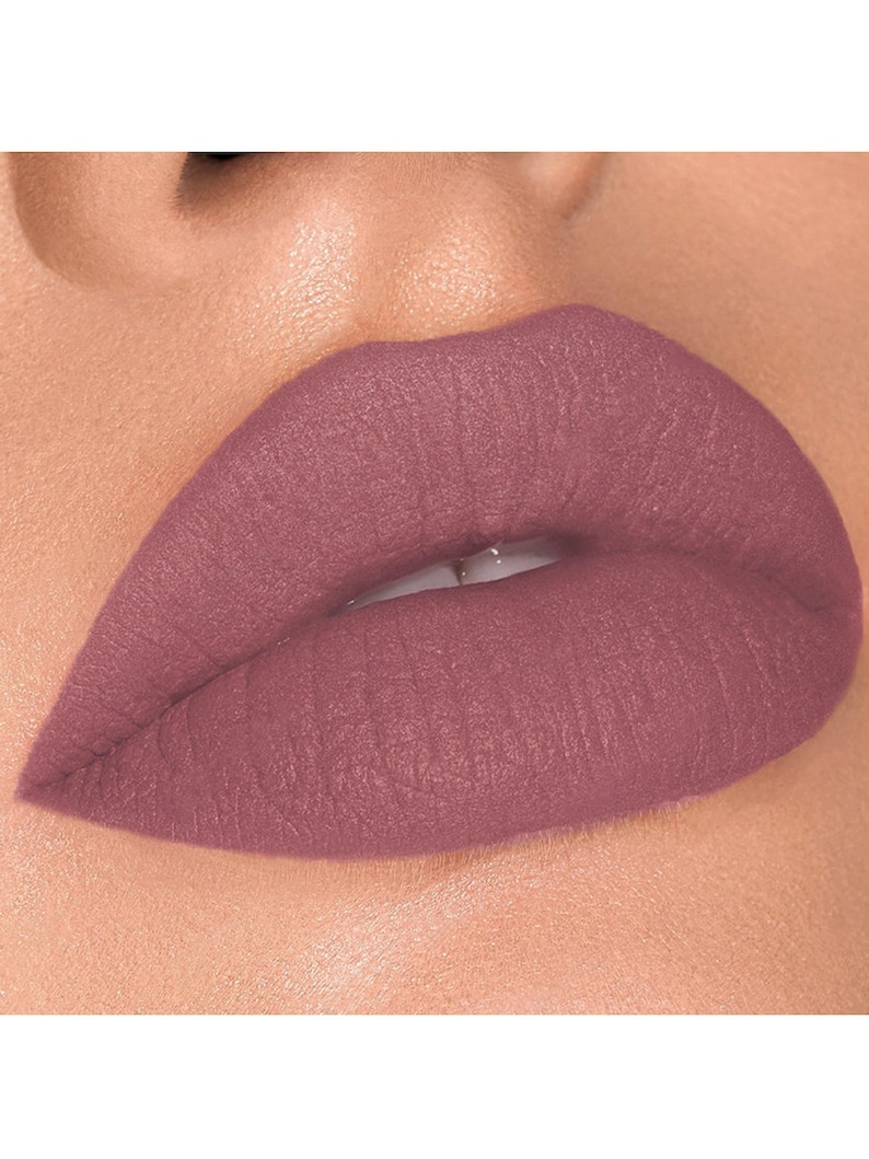 Pastel Plum Pink Matte Lipstick-pencil for Lips 2 in 1 - Tone 03 ...