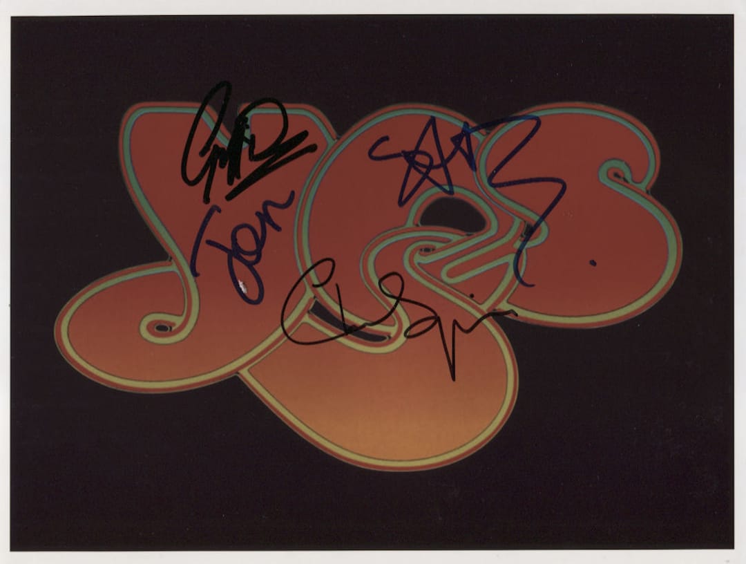 Yes (band) Chris Squire Geoff Downes Steve Howe Ian Davison SIGNED 8" X ...