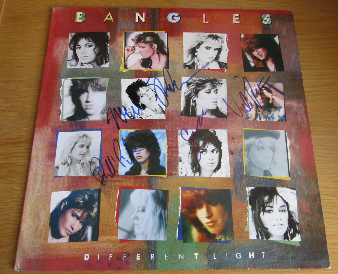 The Bangles Susanna Hoffs, Debbie & Vicki Peterson Michael Steele ...