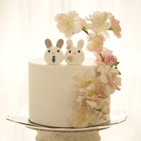 Bunny Cake Topper - Etsy