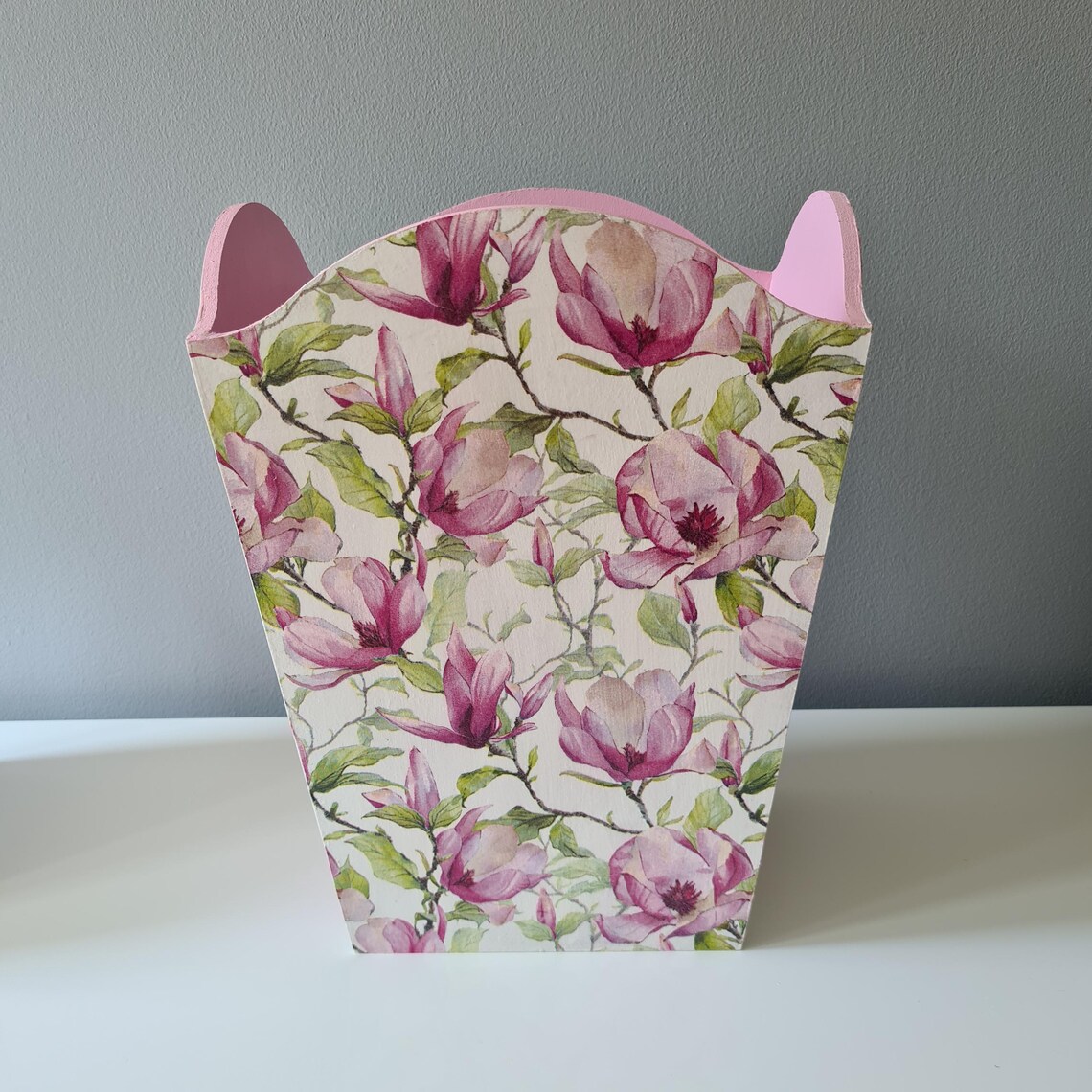Handcrafted Magnolia Waste Bin & Tissue Box Cover Set: Pink Bedroom ...