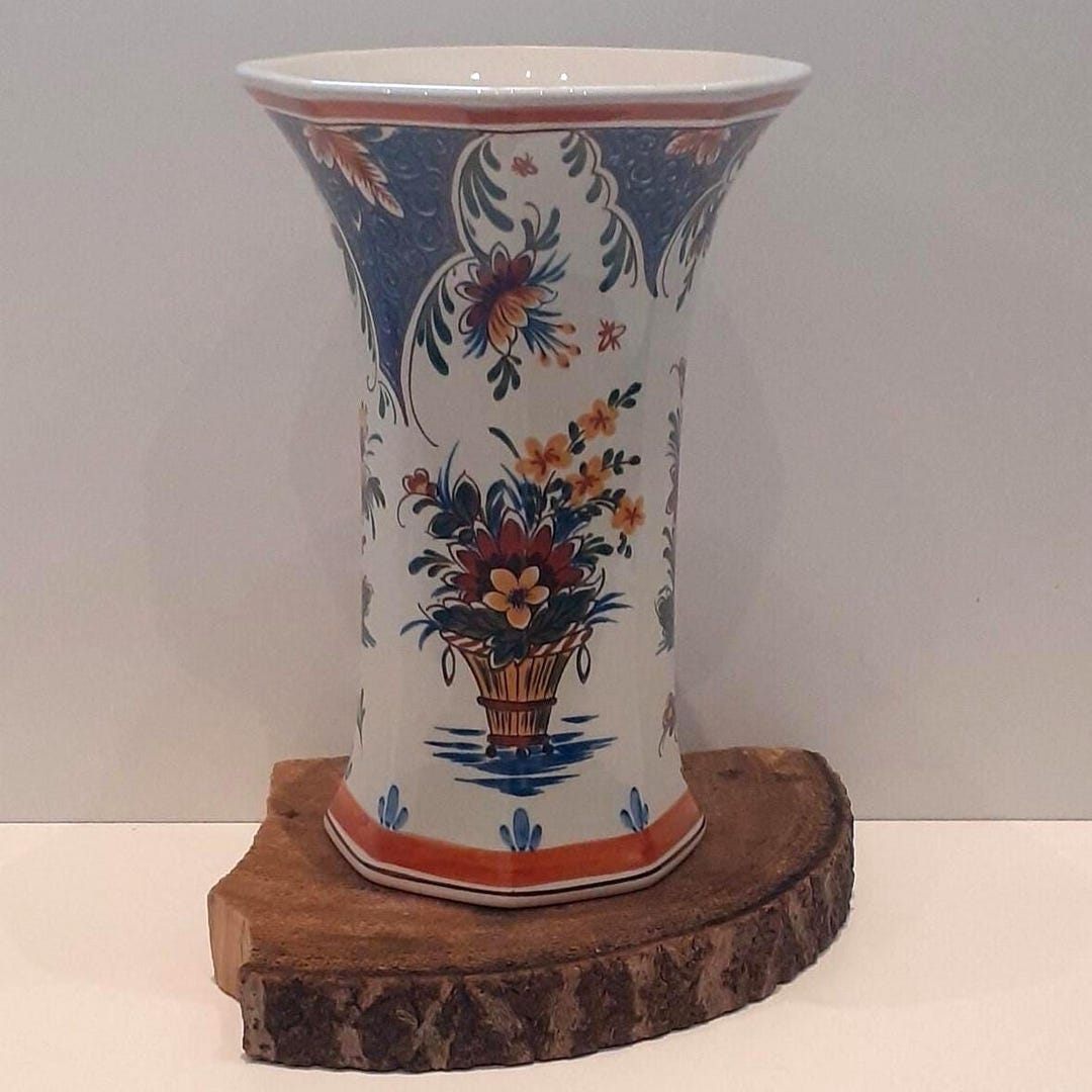 Zenith - Gouda - Holland, Polychrome Hand-painted Vase With a Classic ...