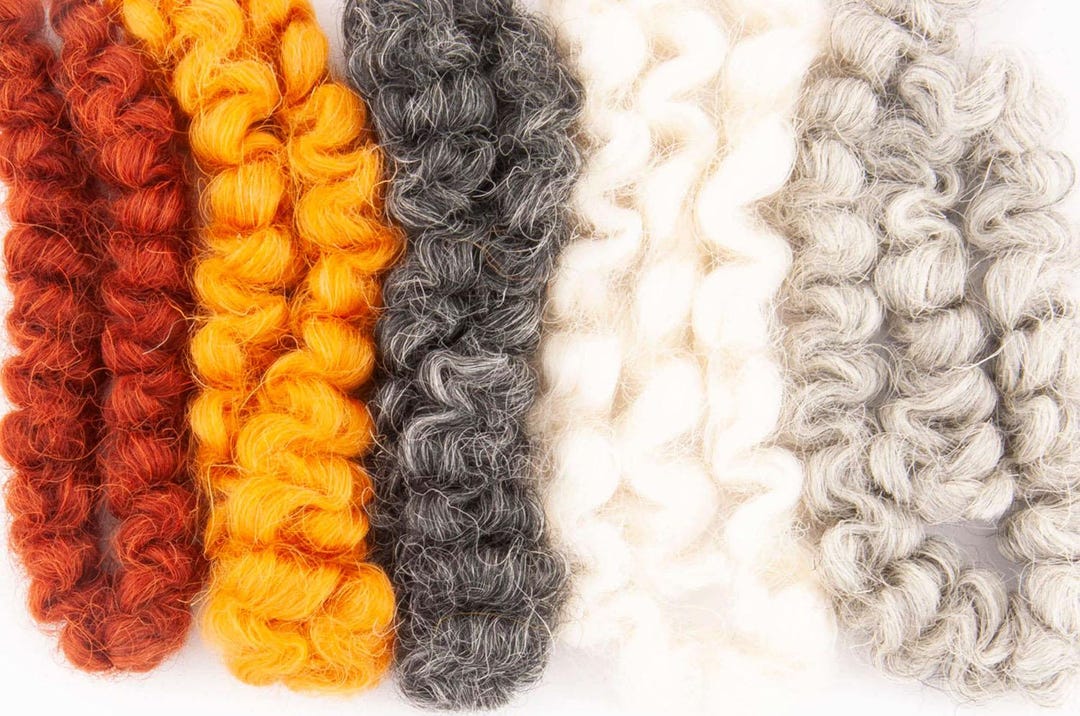 Wool Crêpe - 25cm (aprox. 10") - Pure Wool Crêpe - Curly Crepe Hair ...