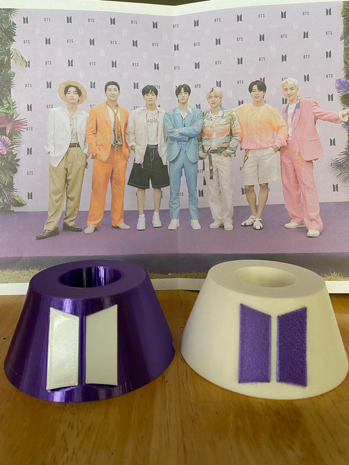 BTS Light Stick/army Bomb Stand - Etsy