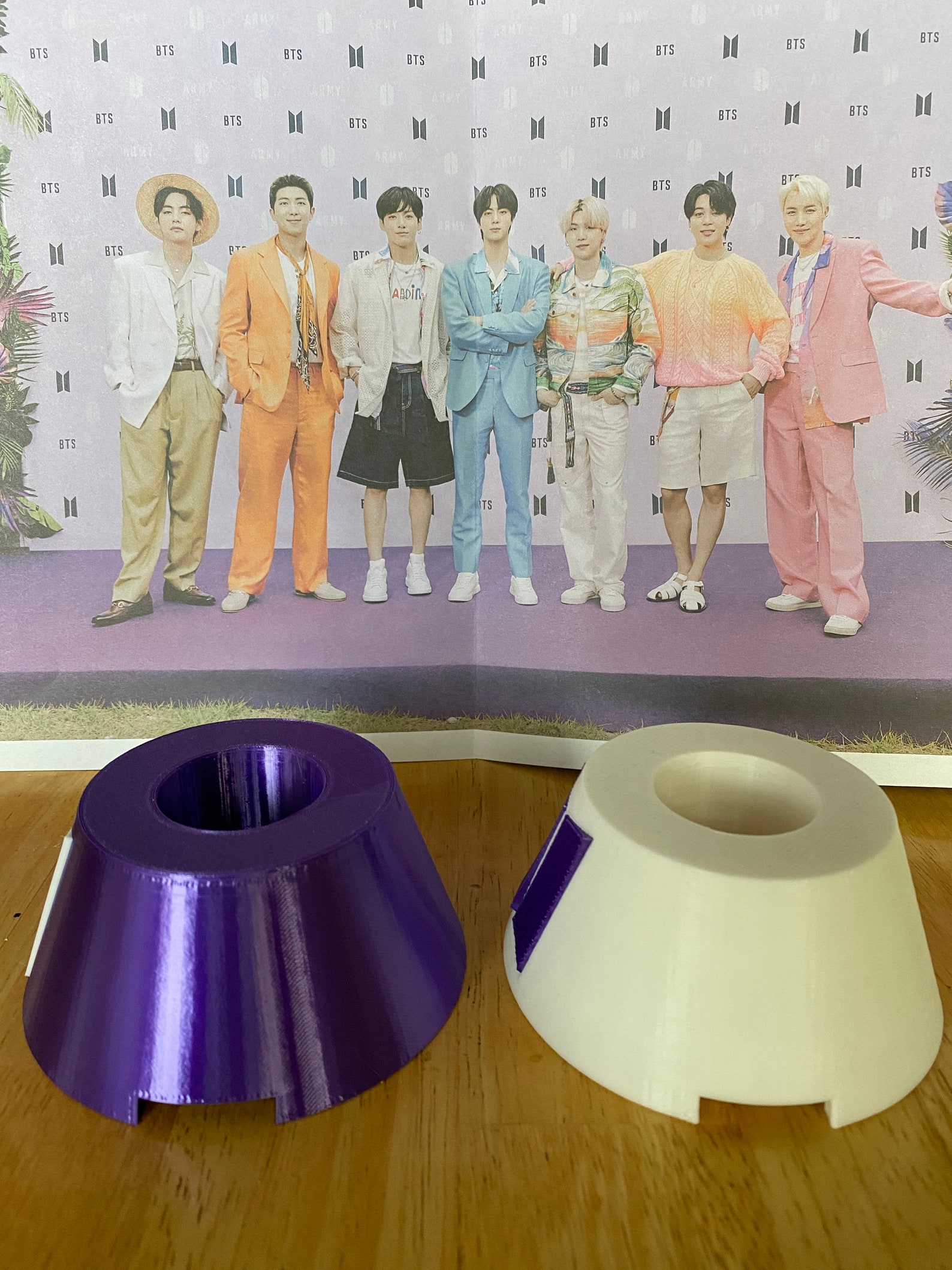 BTS Light Stick/army Bomb Stand - Etsy