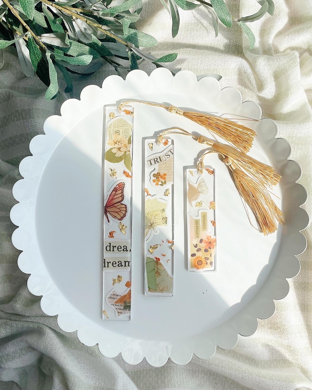 Cottagecore Scrapbook | Epoxy Resin Bookmark - Etsy