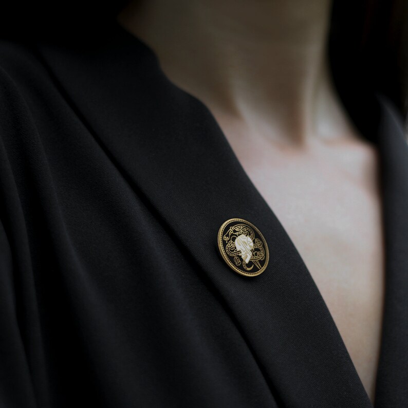 Polycephaly Enamel Pin / Snakes Skull & Flowers - Etsy