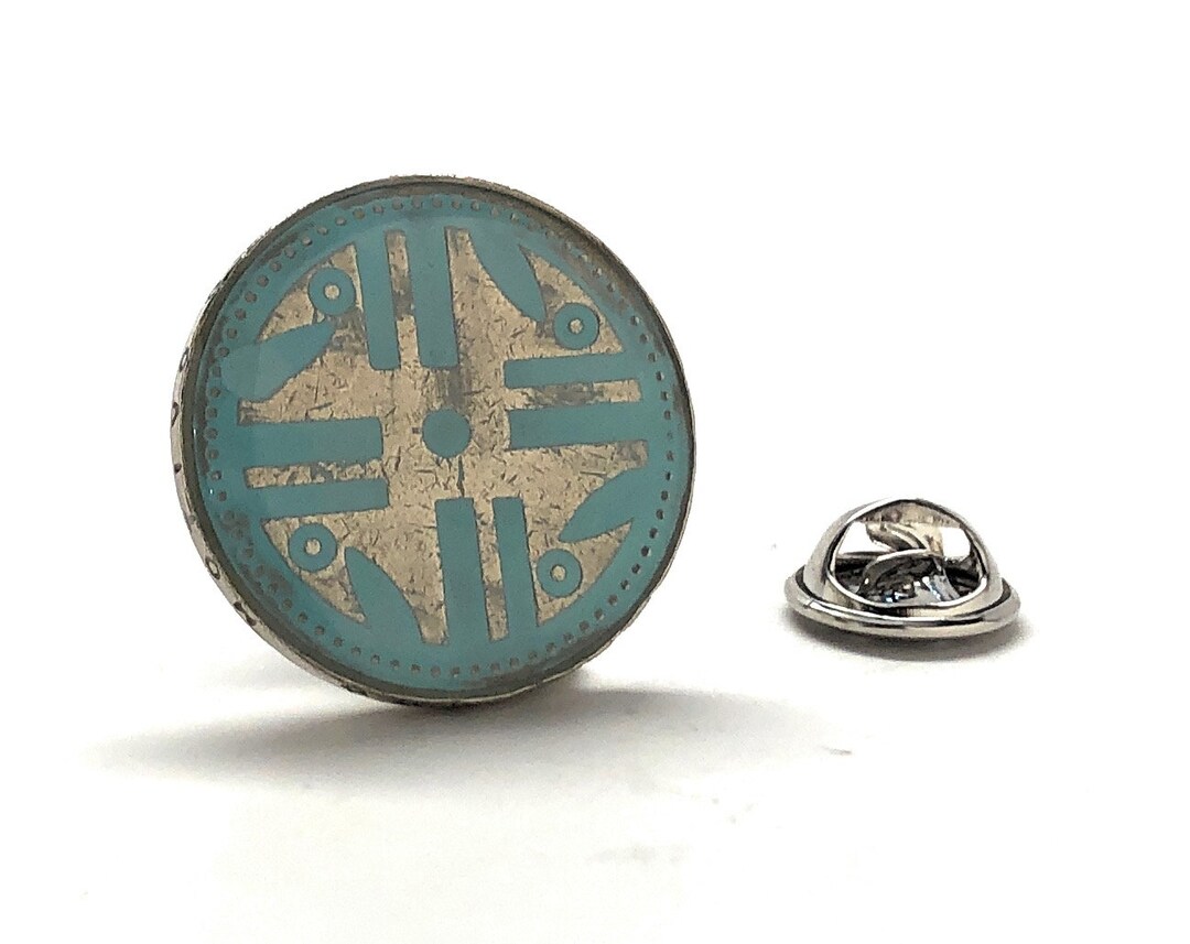 Hand Painted Native American Coin Lapel Pin Tie Tack Suit Light Blue ...