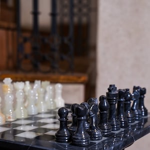 Black Onyx Marble Chess Set: Handmade Vintage Decor , 12-inch Chess ...