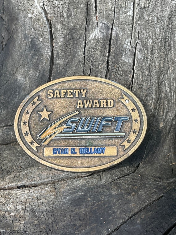 Vintage Swift Safety Award belt buckle - Gem