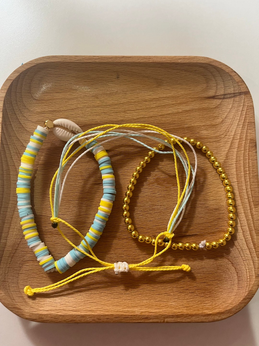 Gold Scatter With Puka Shell Bracelet - Etsy