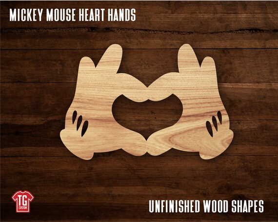 Minnie Mouse Heart Hands