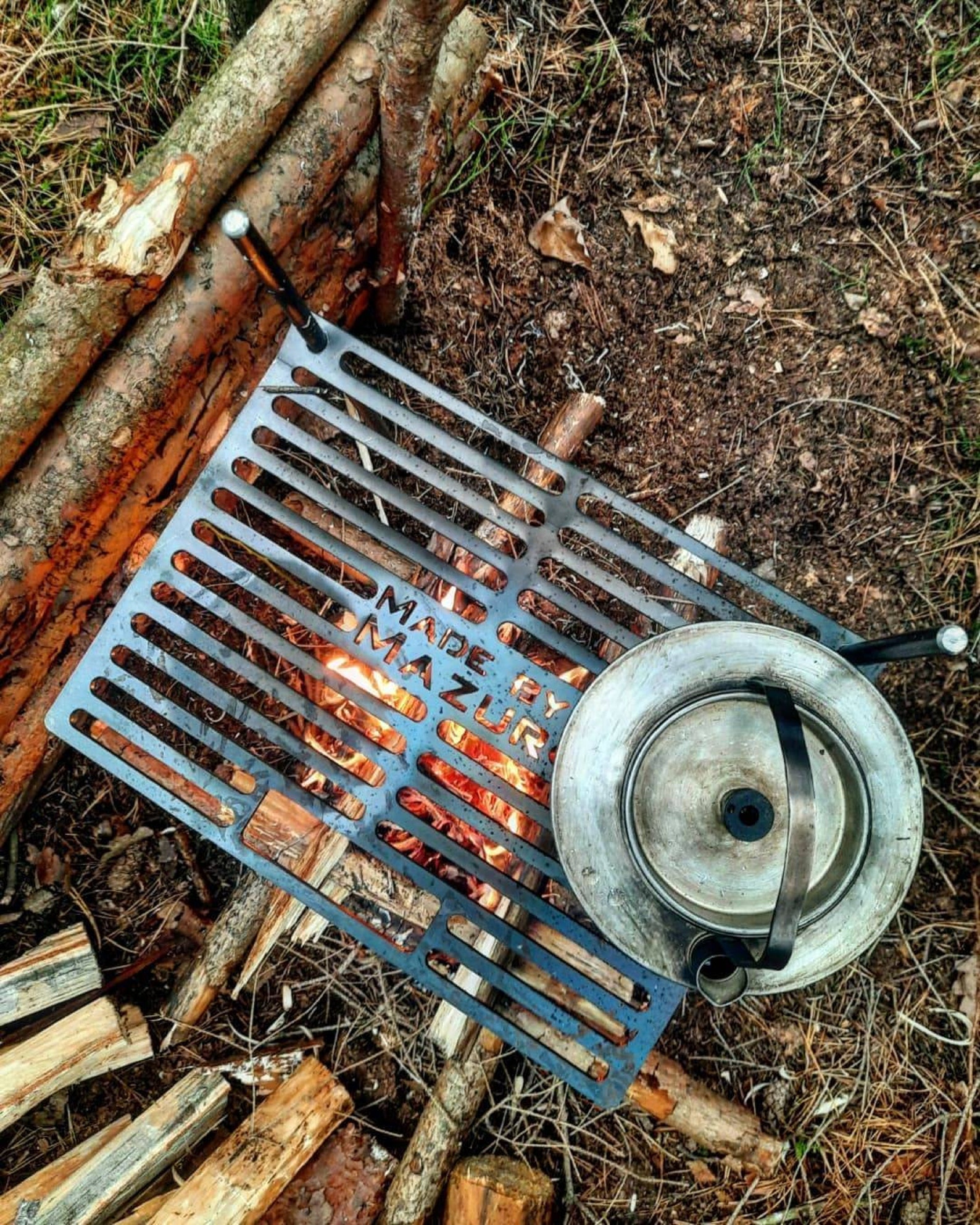 Metal Campfire Cooking Grill Bushcraft Survival Fire Pit Outdoor ...