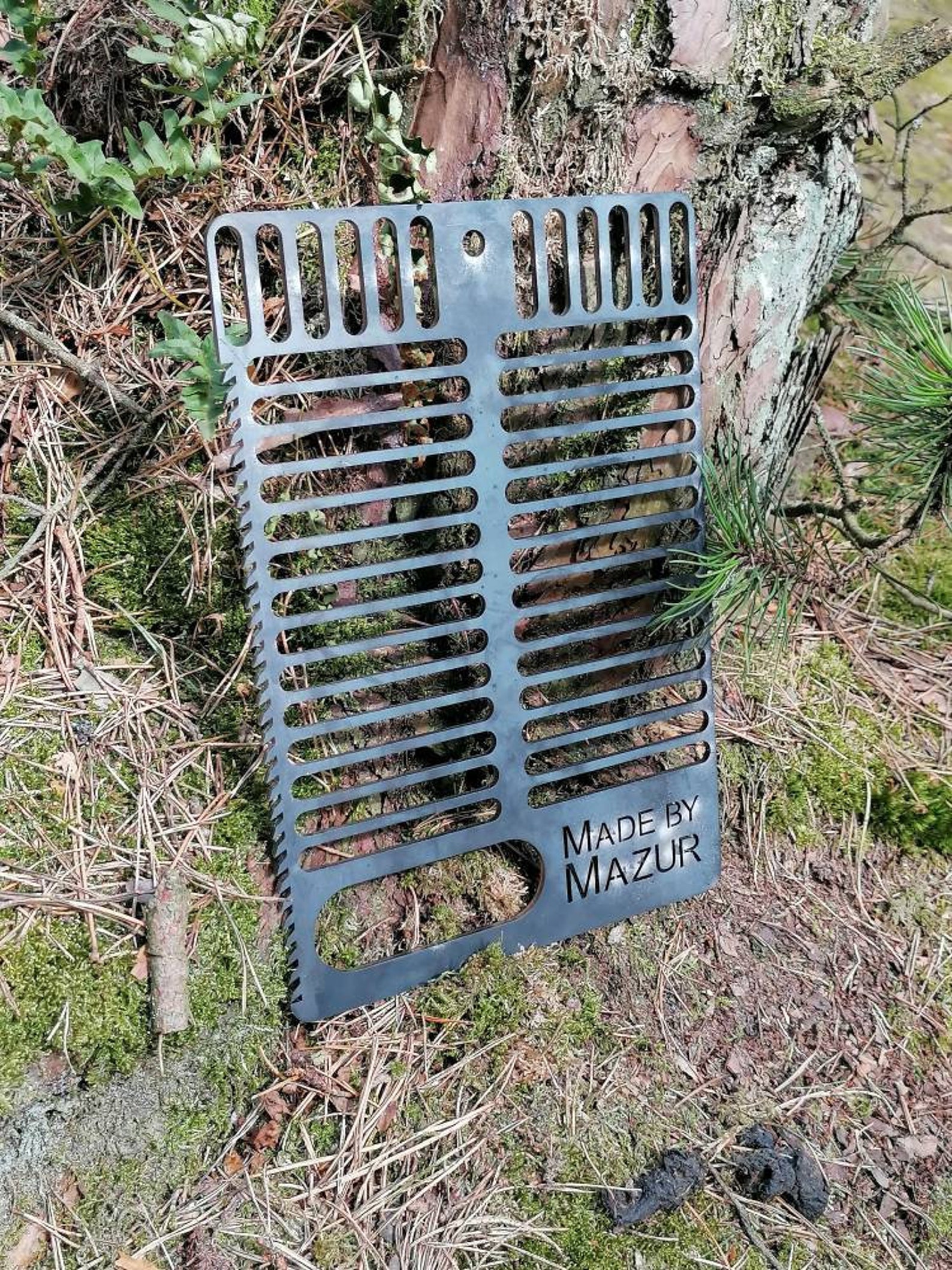 Metal Campfire Cooking Grill Bushcraft Survival Fire Pit Outdoor ...