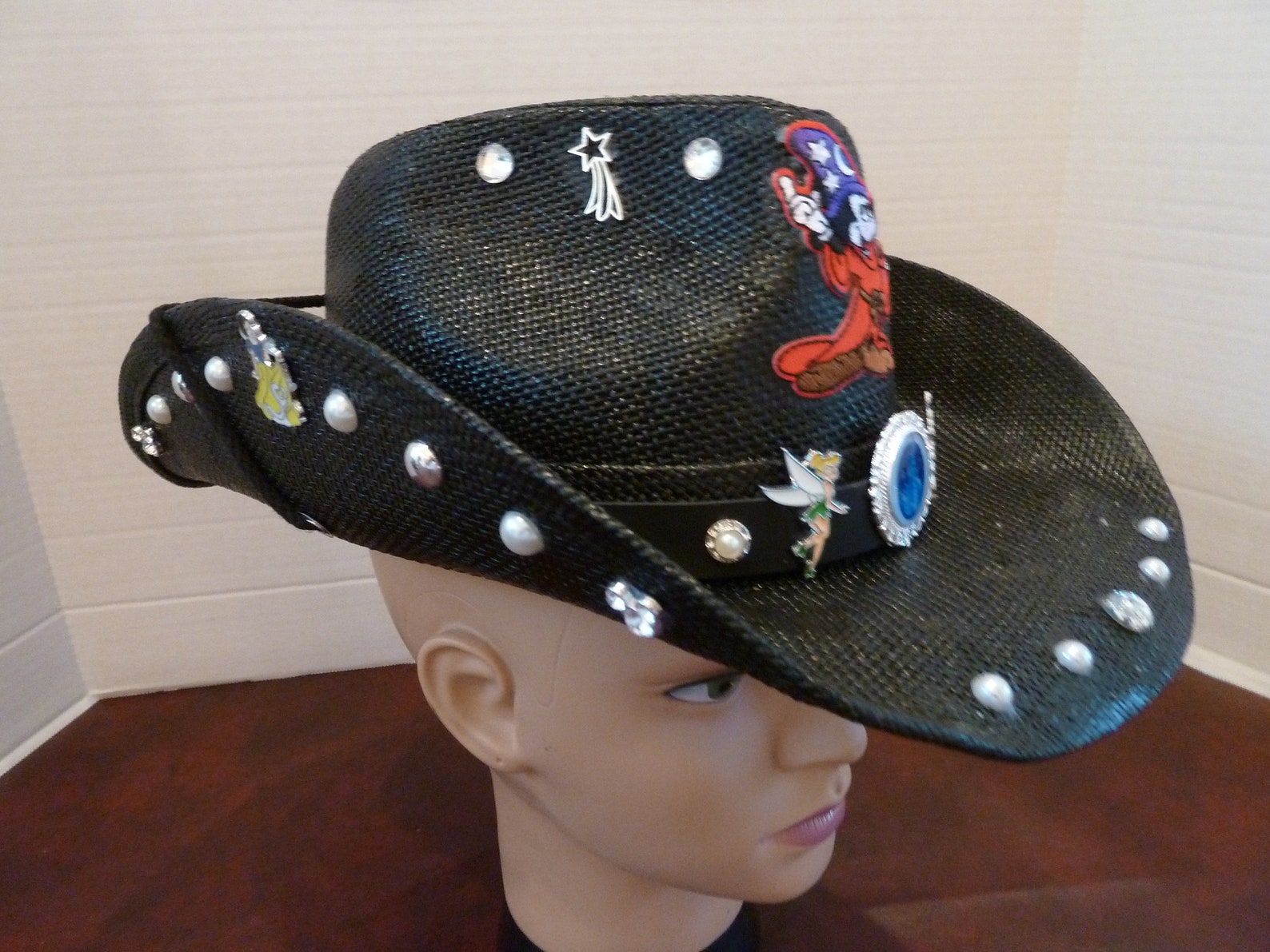 Disney, Walt Disney, Hat, Mickey Mouse, Minnie Mouse, Cowboy, Cowgirl ...