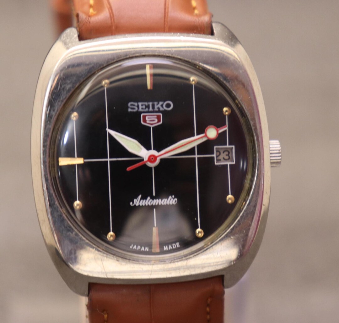 Rare Vintage Seiko 5 Automatic Date Movement Number 7005A Japan Made ...