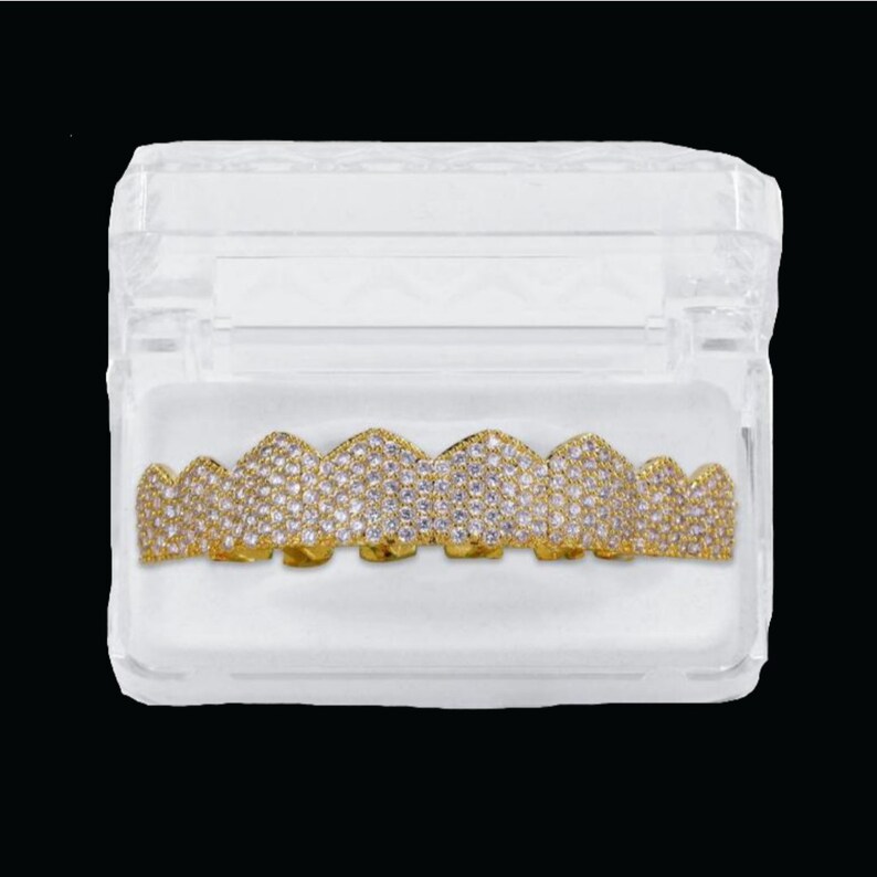 8 Teeth Fang Mouth Vampire Diamond Design Grillz Set - Etsy