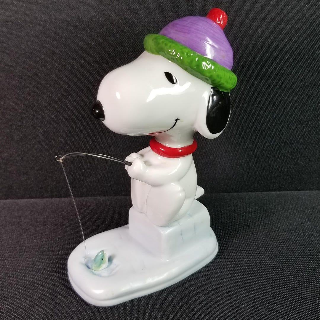 Rare Vintage Collectable 1990s Ice Fishing Snoopy Ceramic Figurine ...