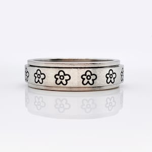 Spinner Ring Flowers Turtles Worry Ring, Rotating Ring for Anxiety and ...