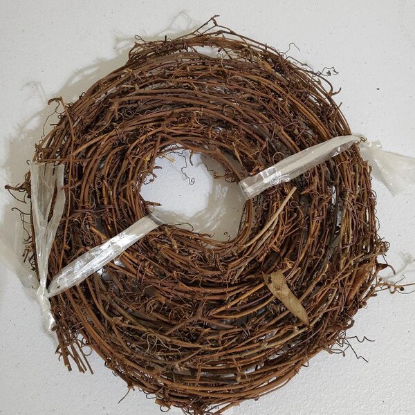 Grapevine Garland - Etsy