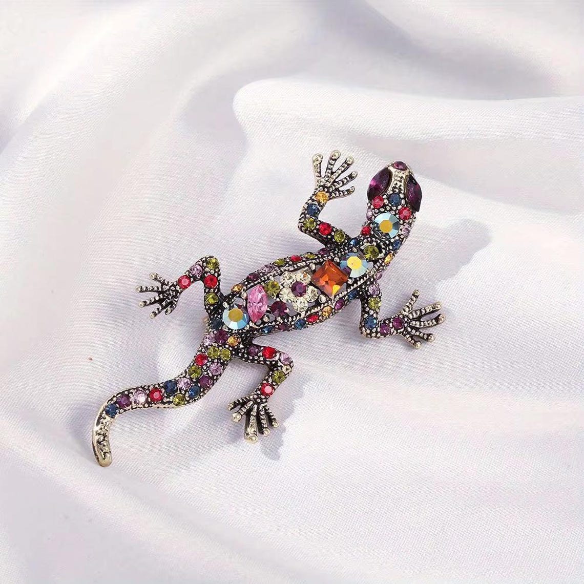 Vintage Style Multi Coloured Rhinestone Gecko Lizard Pin Brooch Gift UK ...