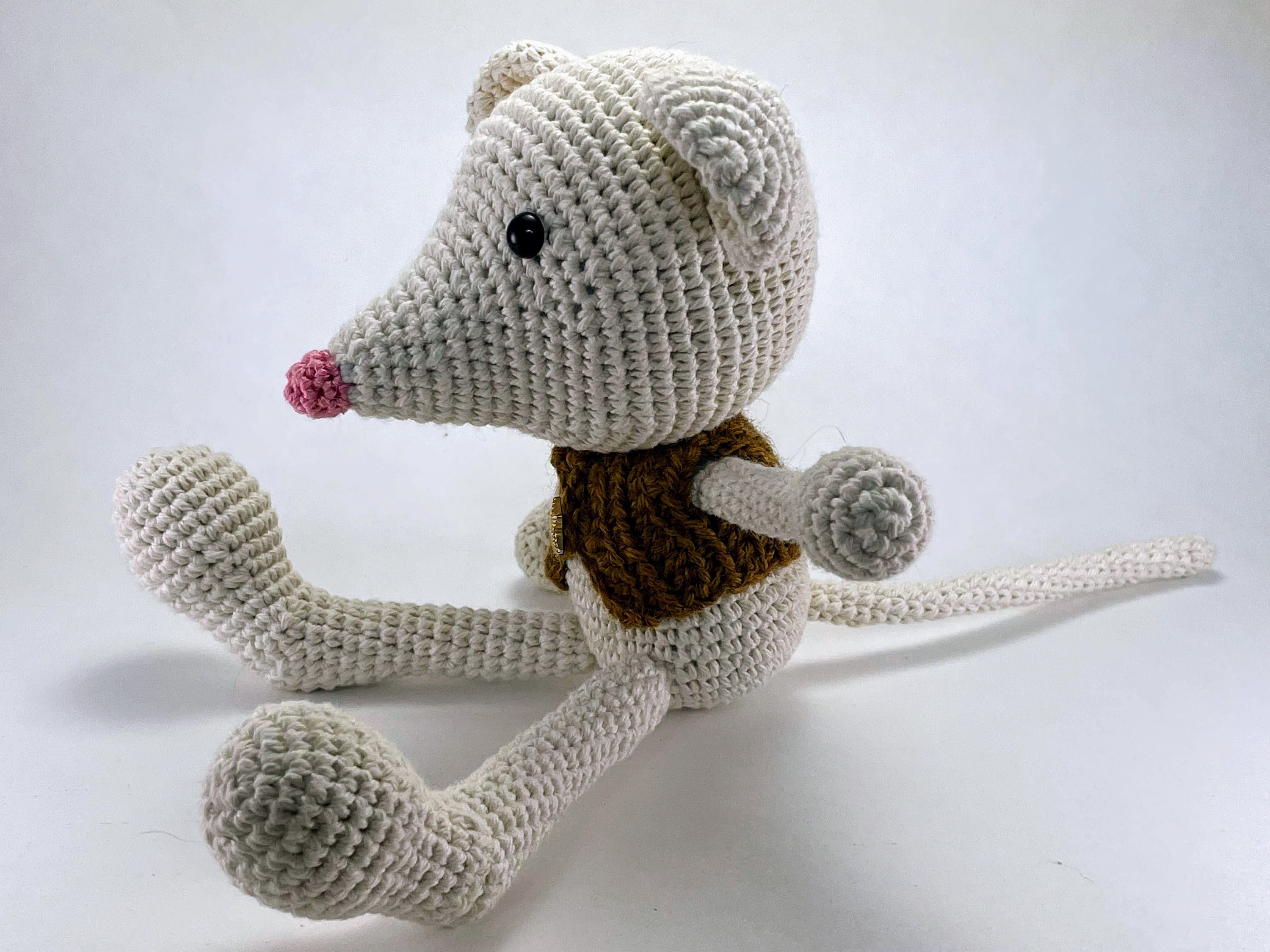 REGGIE the MOUSE Handmade Amigurumi Plushie Stuffed Animal - Etsy