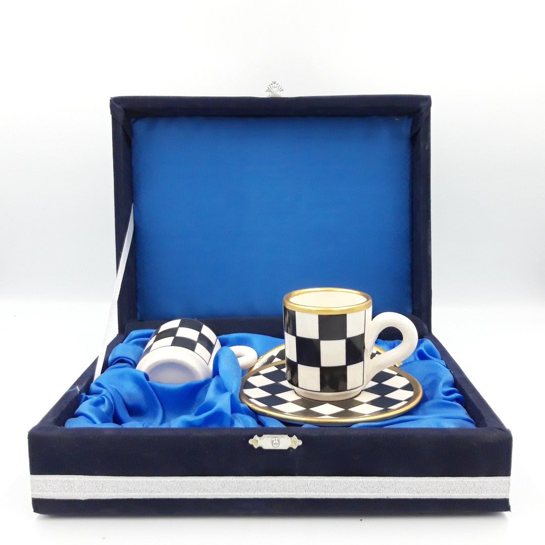 Luxury Checkered Patterned Gold Rimmed Coffee Cup Set – Elegant ...
