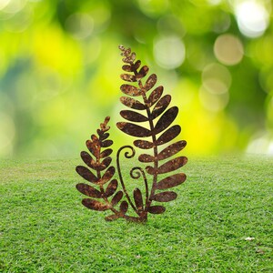 Rusty Fern Leaves Garden Sign, Fern Plant Garden Stake, Metal Yard Art ...
