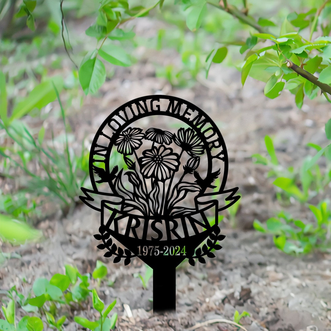 Personalized Memorial Garden Stake, in Loving Memory Metal Yard Art ...