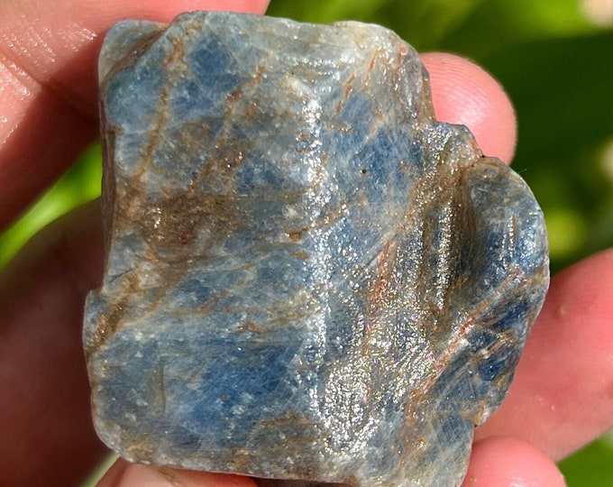 BLUE SAPPHIRE Rough Sapphire Crystal, Raw Untreated Stone Specimen Healing Crystal 585.2 Carat ...