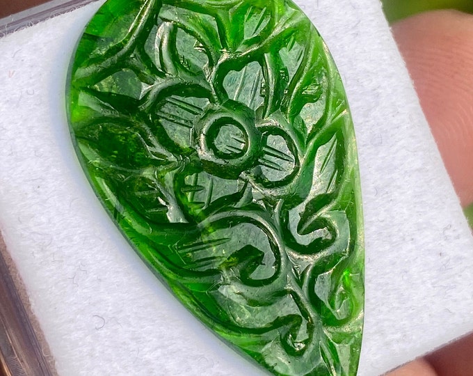 Natural Green Russian Chrome Diopside Carved Pear Shape 34x19 MM ...