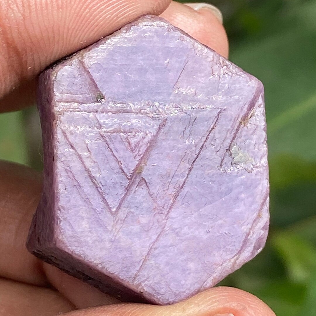 RUBY Raw Crystal Sacred Geometry Hexagon Ruby Healing Raw - Etsy