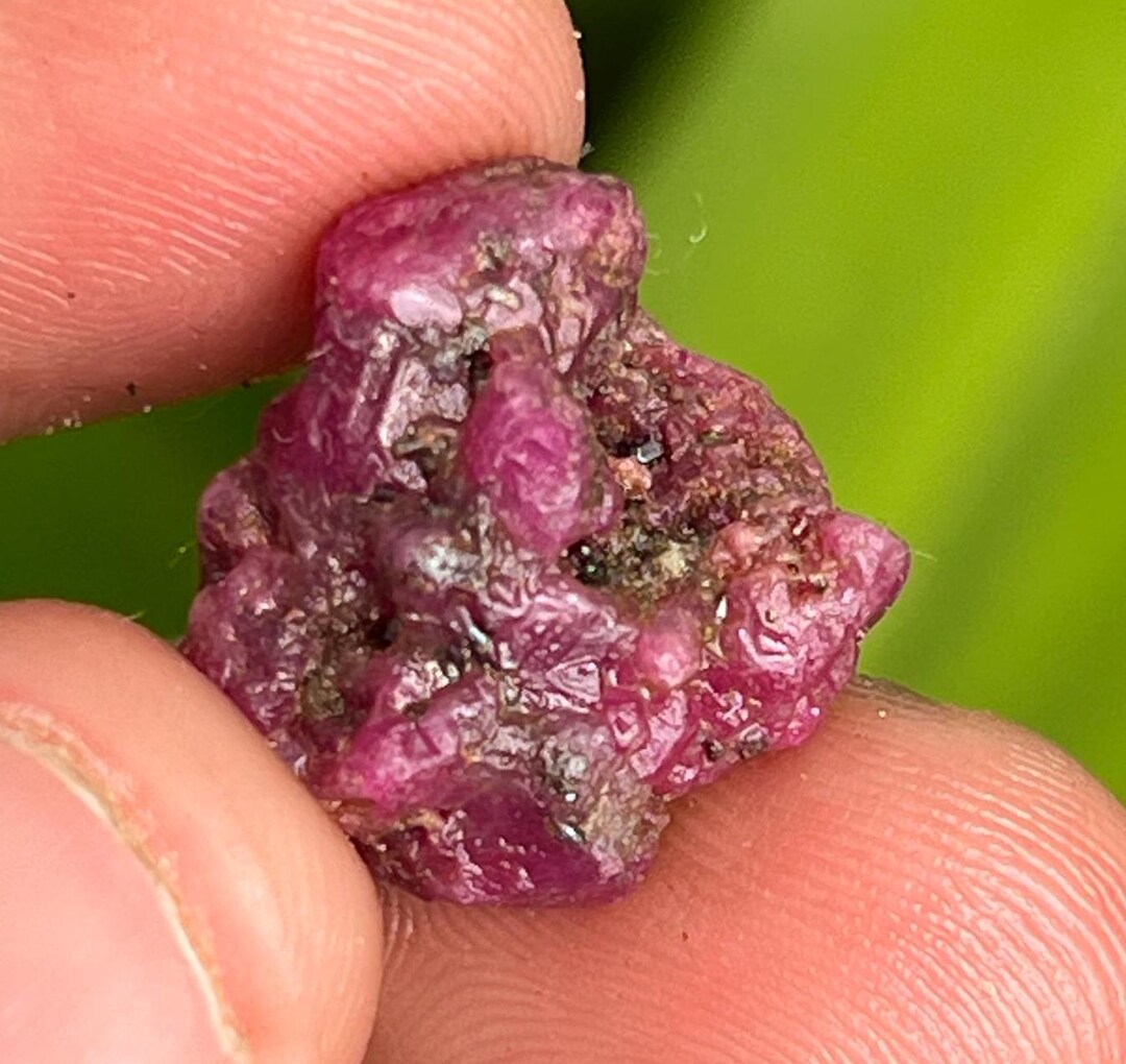 Natural Ruby Raw 18.0 Carats 17X16X9 MM Beautiful Natural Ruby Unheated ...