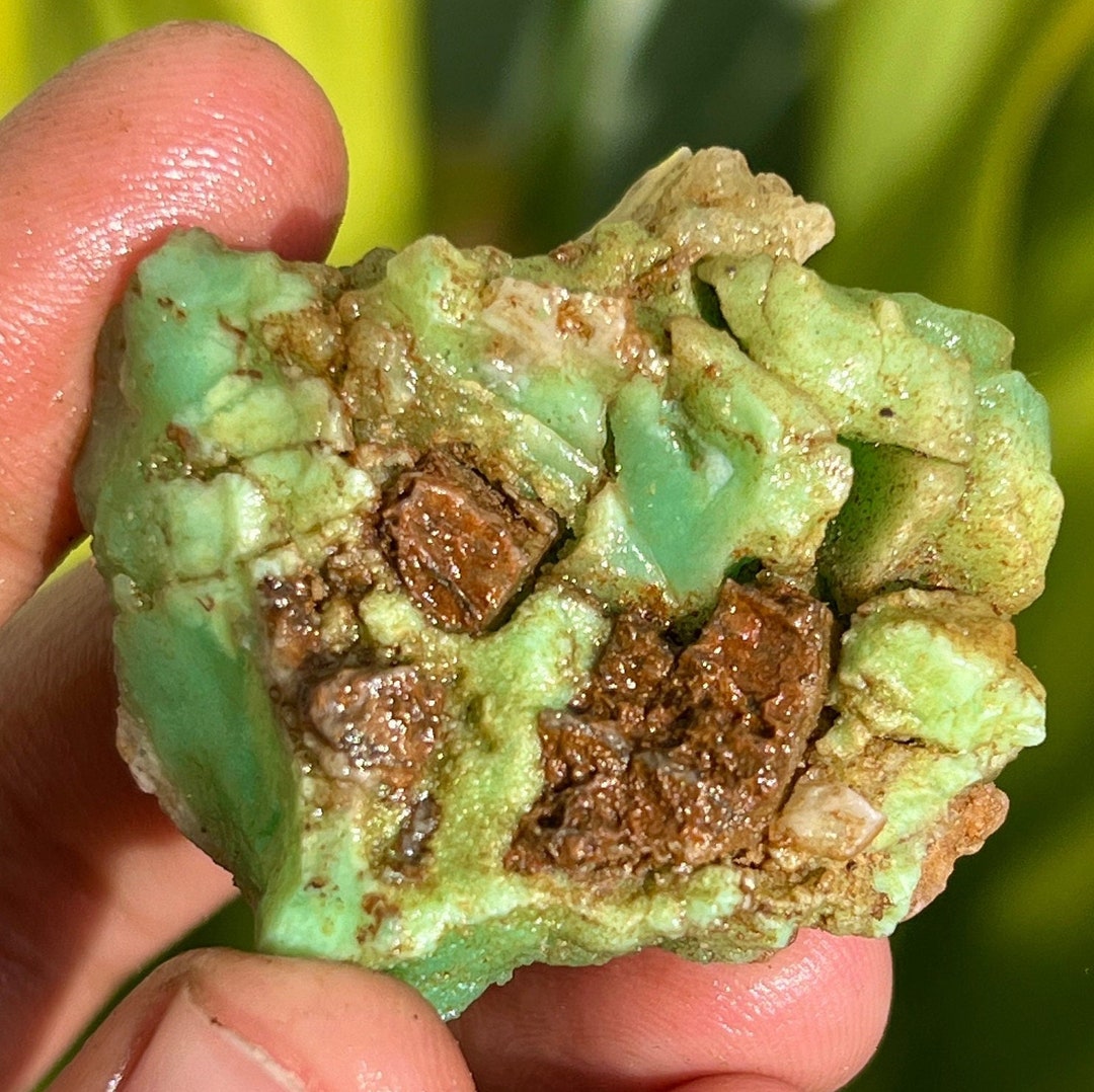 Natural Chrysoprase Raw Chrysoprase Rough Gemstone Australia ...
