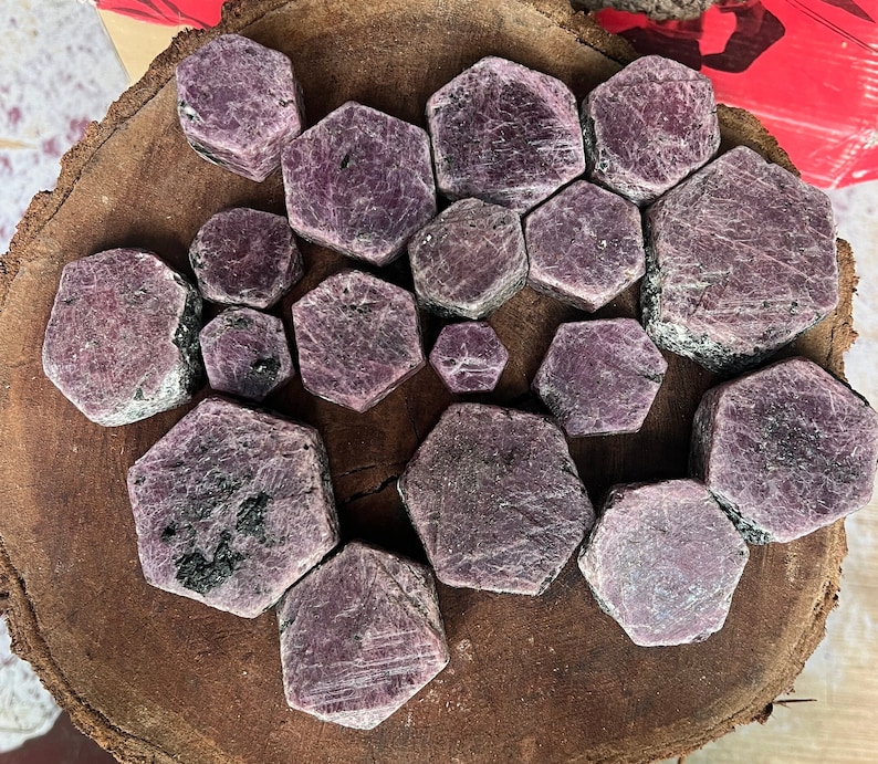 RUBY Raw Crystal Sacred Geometry Hexagon Ruby Raw Ruby - Etsy