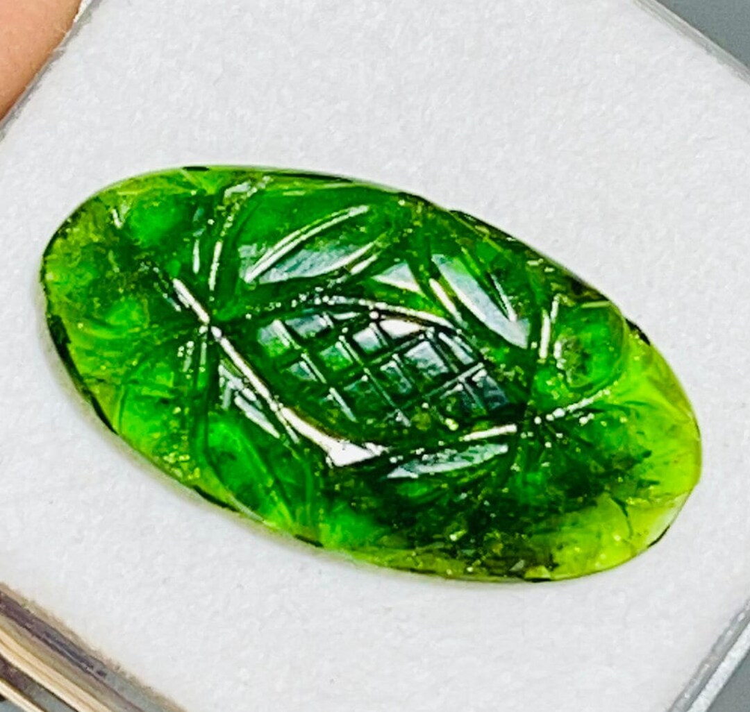 Natural Green Russian Chrome Diopside Carved Oval Shape 26x14 - Etsy